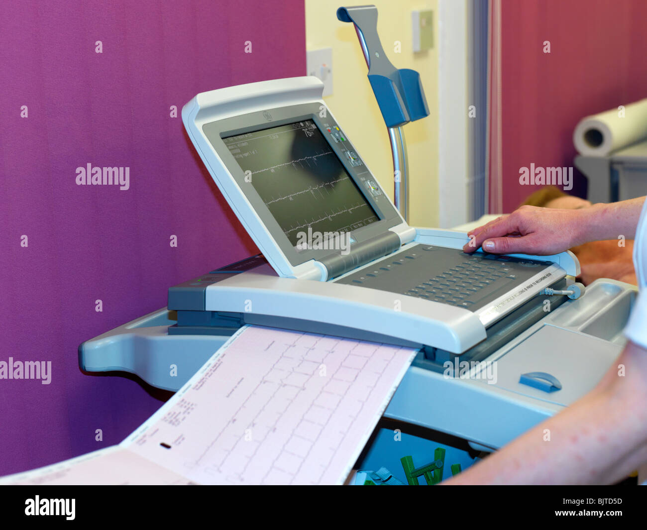 Electrocardiography ecg hi-res stock photography and images - Alamy