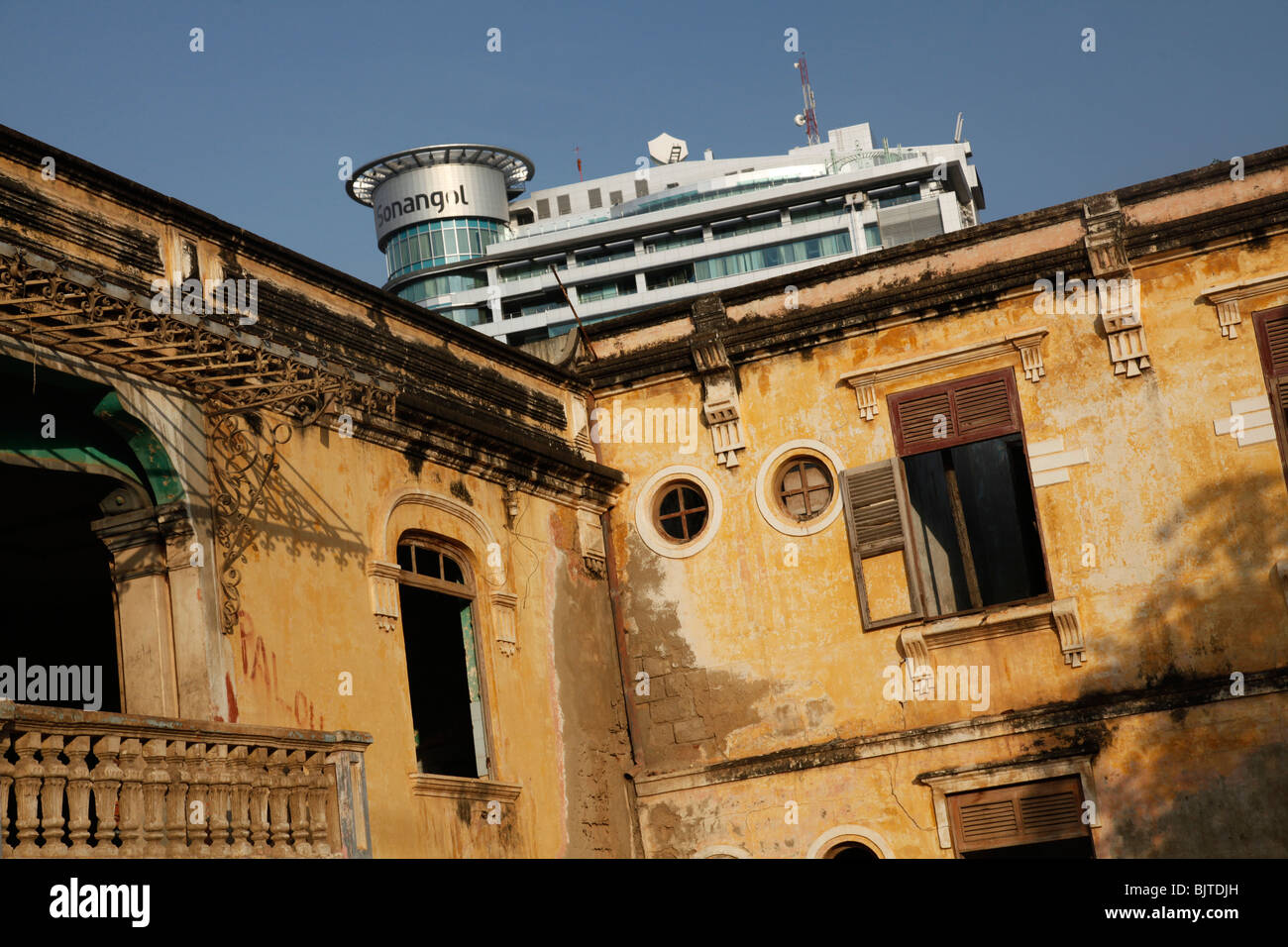 Sonangol hi-res stock photography and images - Alamy