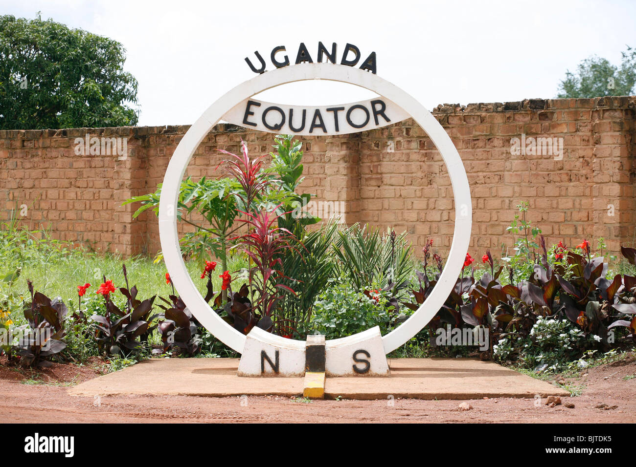 The Equator sign, Uganda, Africa Stock Photo - Alamy
