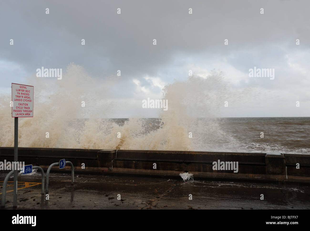 Winter floods hi-res stock photography and images - Alamy