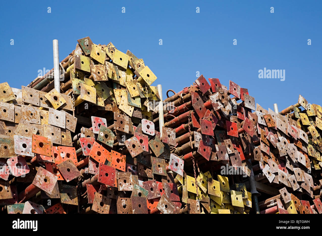 Metal poles hi-res stock photography and images - Alamy