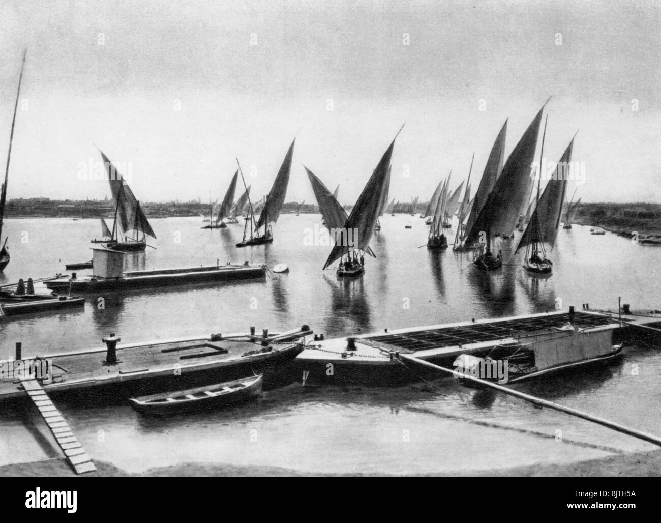 1920s cairo boat hi-res stock photography and images - Alamy