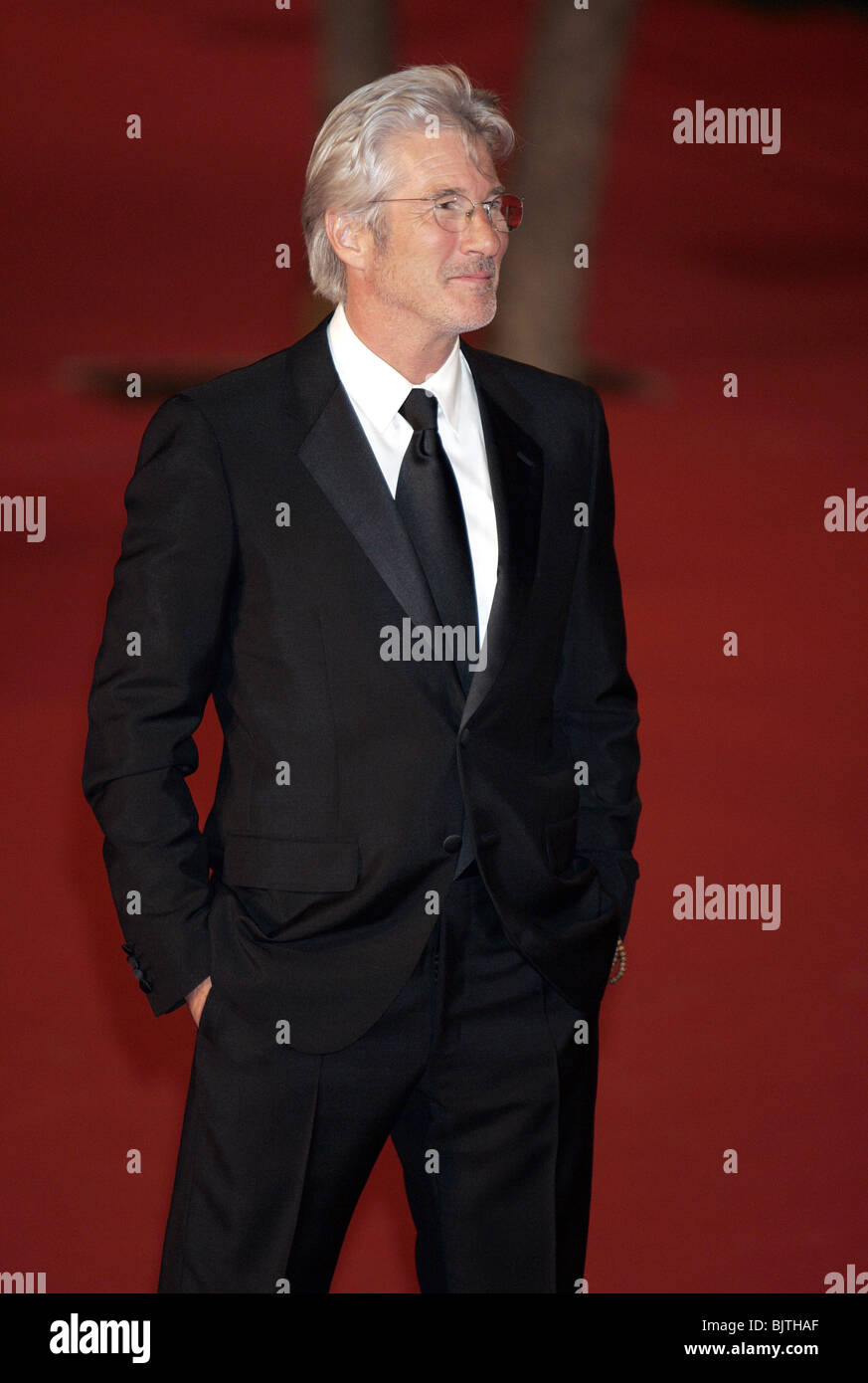 RICHARD GERE 1ST ROME FILM FESTIVAL THE HOAX ROME ITALY 15 October 2006 ...