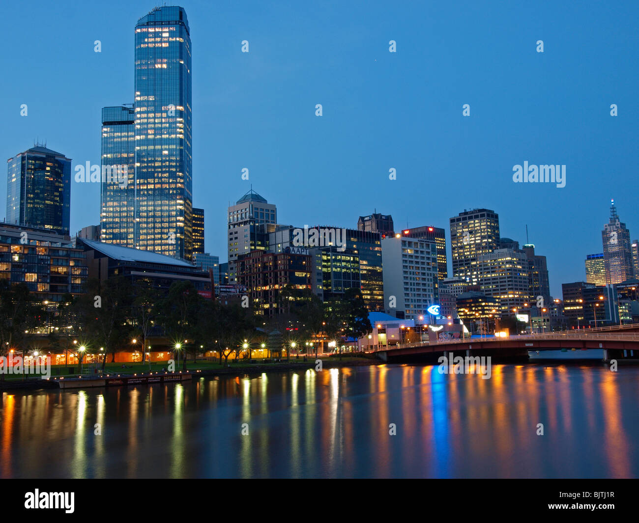 Melbourne skyline silhouette hi-res stock photography and images - Alamy