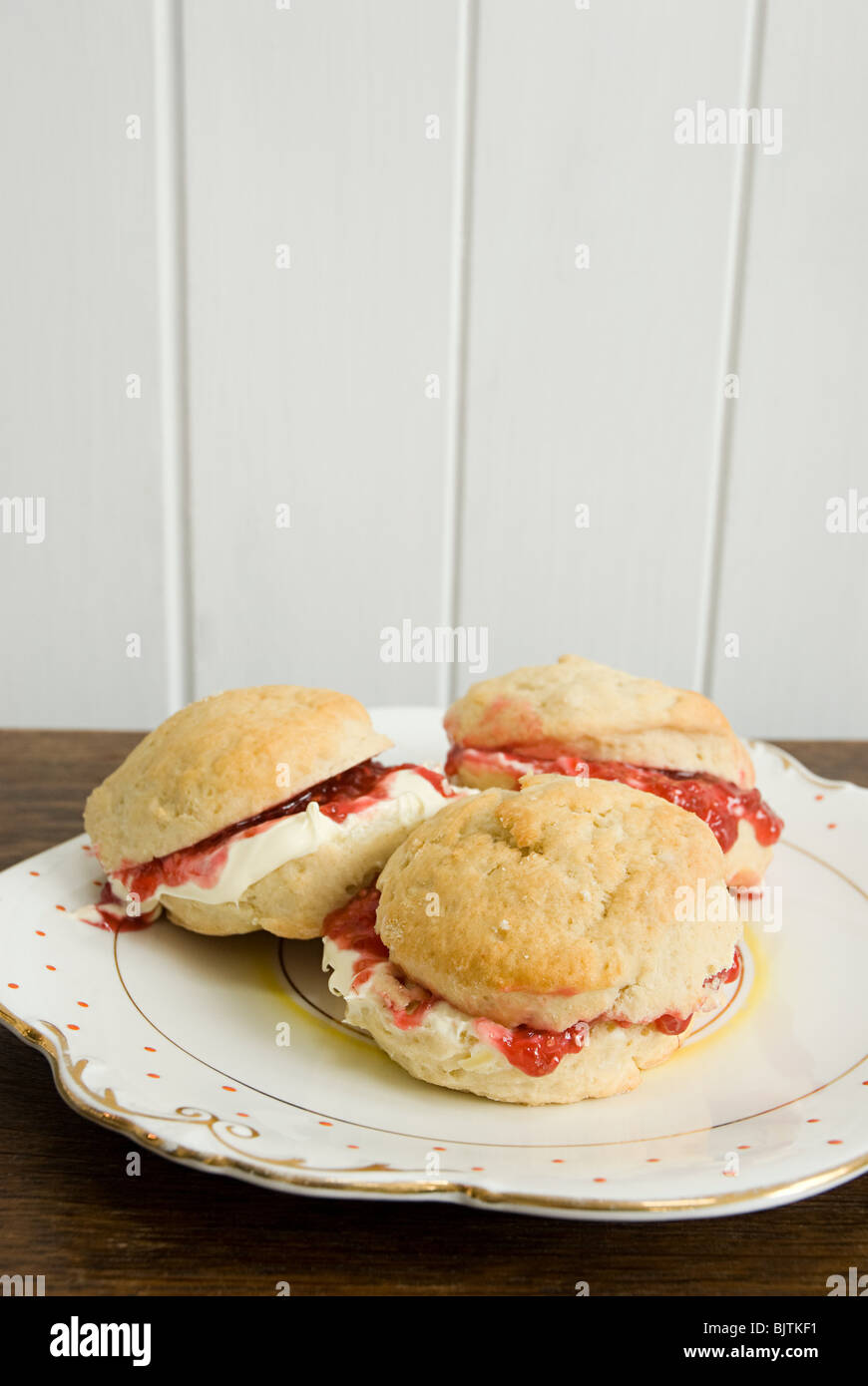 Plate of scones Stock Photo - Alamy