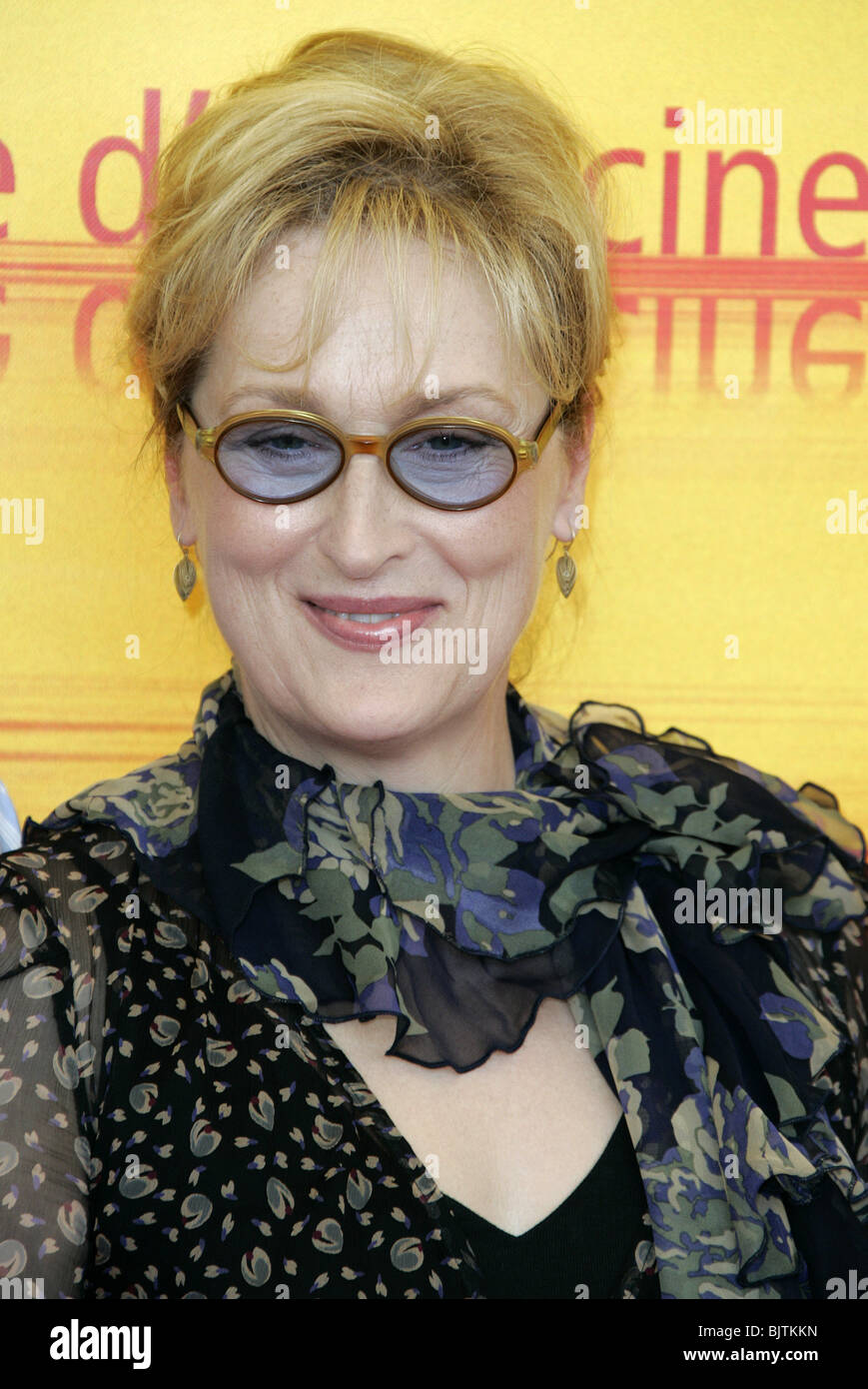 MERYL STREEP 61ST VENICE FILM FESTIVAL THE LIDO VENICE ITALY 02 ...
