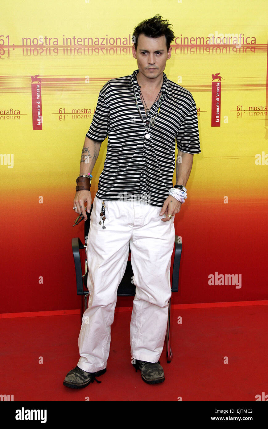 JOHNNY DEPP FINDING NEVERLAND PHOTOCALL 61ST VENICE FILM FESTIVAL LIDO ...