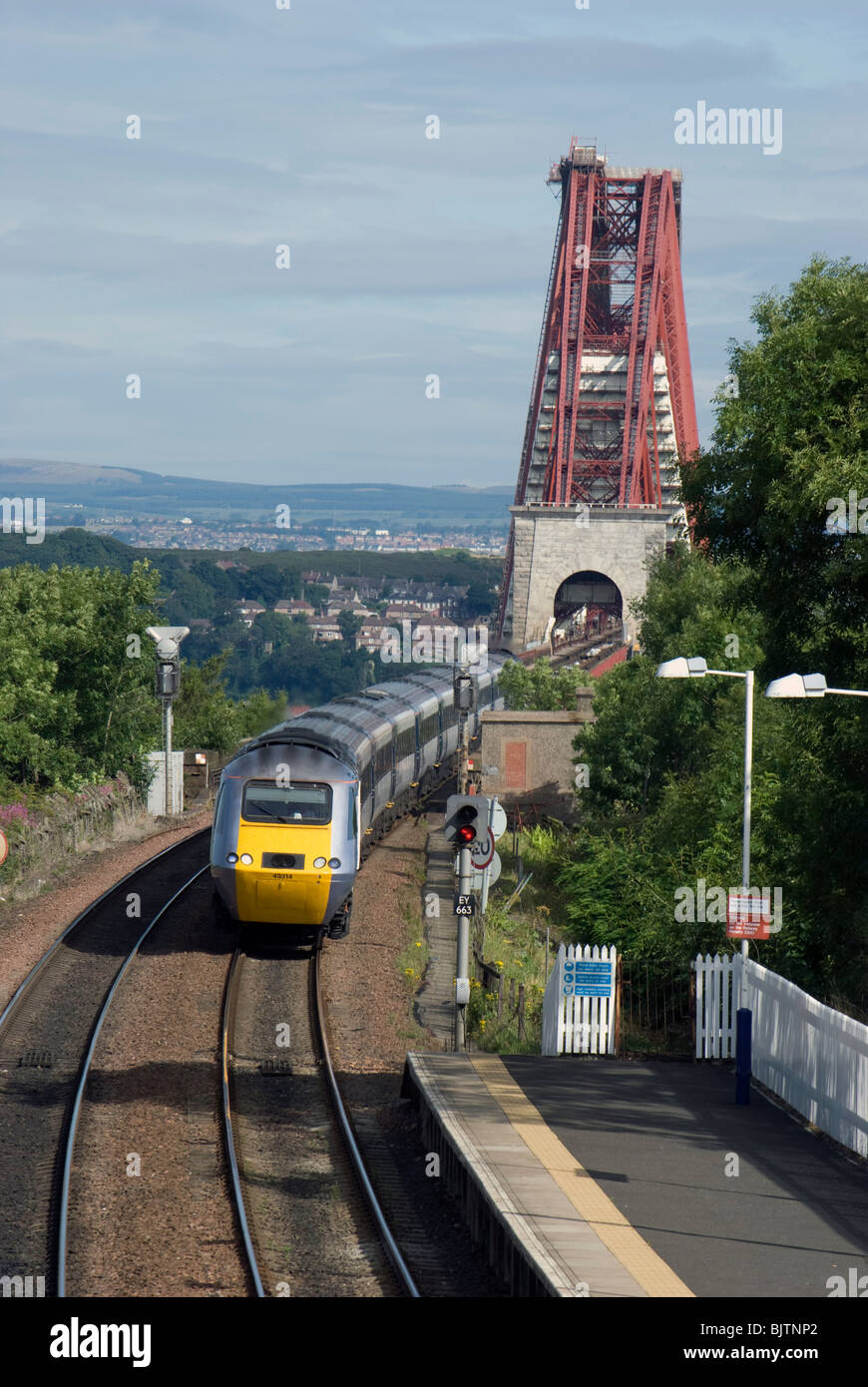 HST train approaching Dalmeny Station from the Forth Bridge, South ...