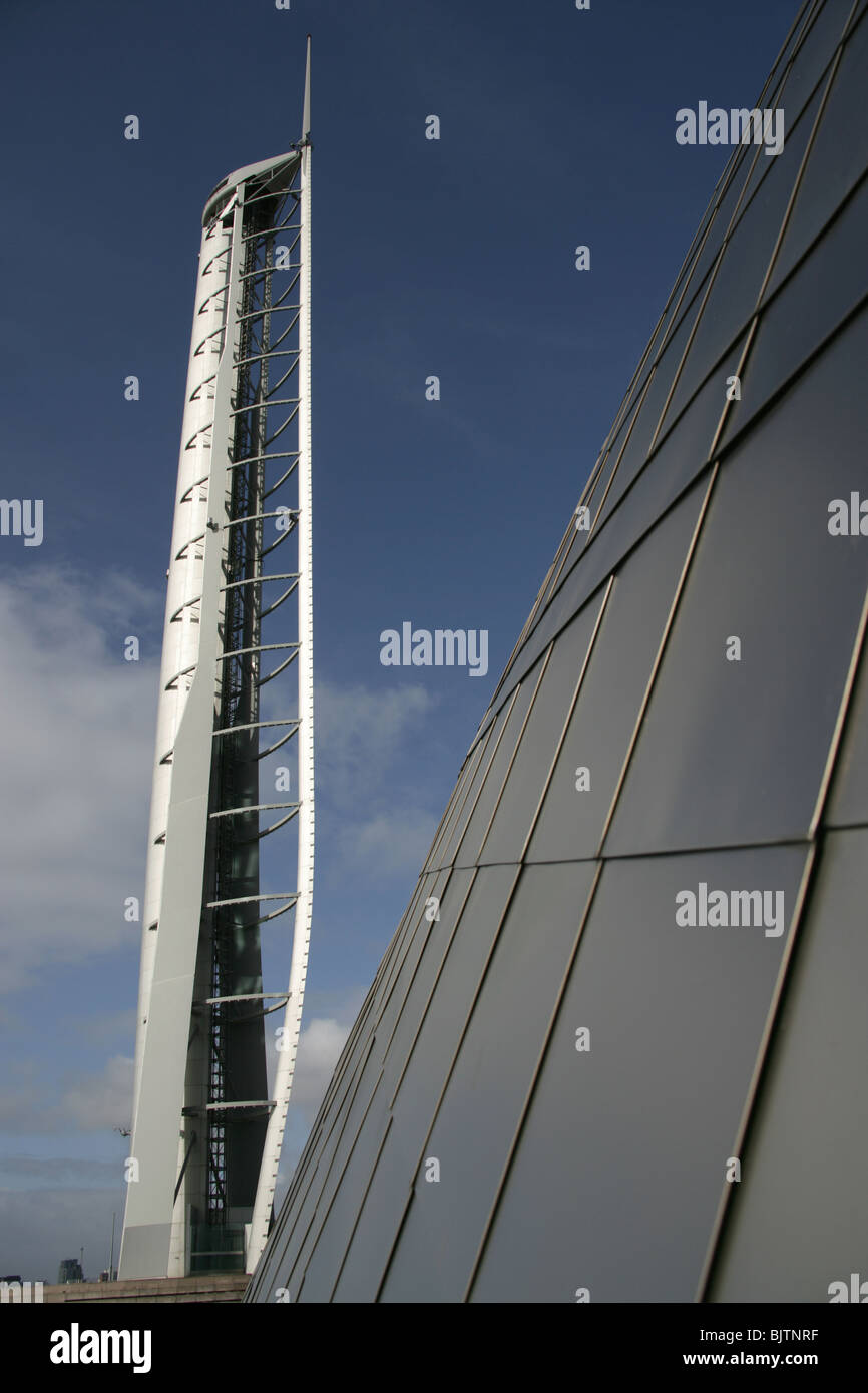 Titanium clad building hi-res stock photography and images - Alamy