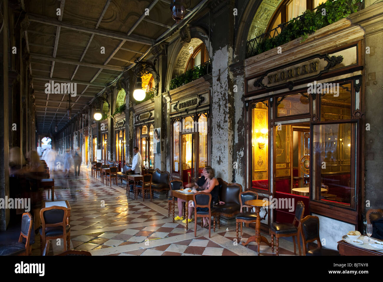 Venice, Italy. The famous Cafe Florian in Piazza San Marco Stock Photo ...