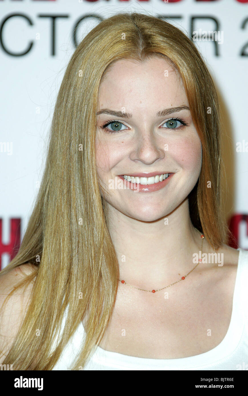 Actress shannon lucio premiere grudge hi-res stock photography and ...