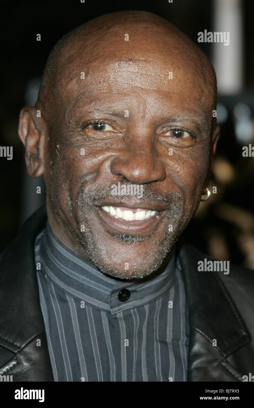 Actor louis gossett jr hi-res stock photography and images - Alamy