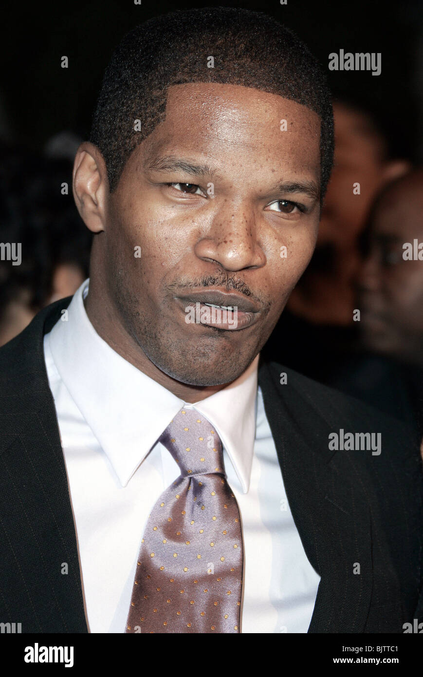 JAMIE FOXX RAY WORLD PREMIERE CINERAMA DOME HOLLYWOOD LOS ANGELES USA ...