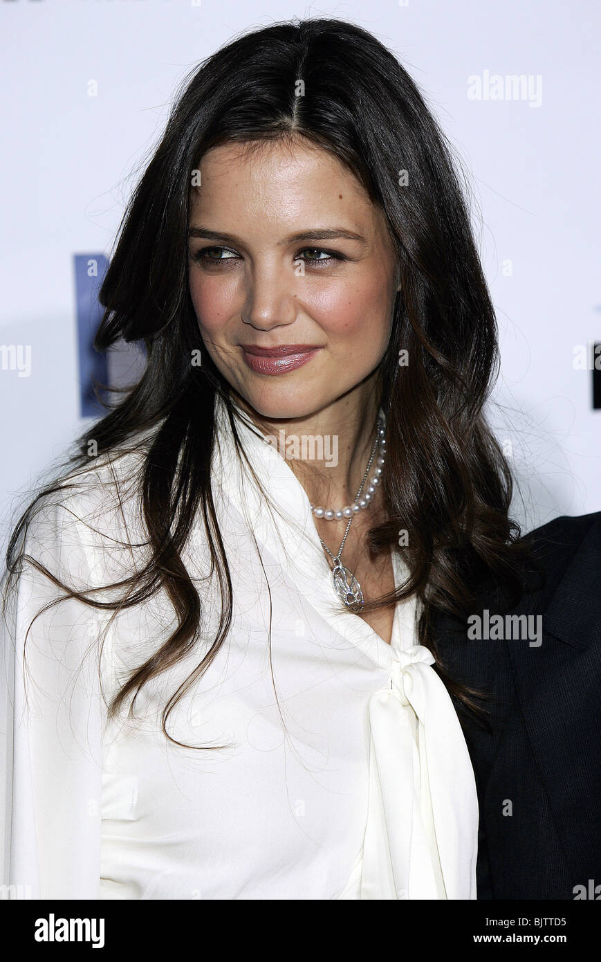 KATIE HOLMES MENTOR PROMISE GALA TOM CRUISE WELFARE OF LA YOUTH LOS ...