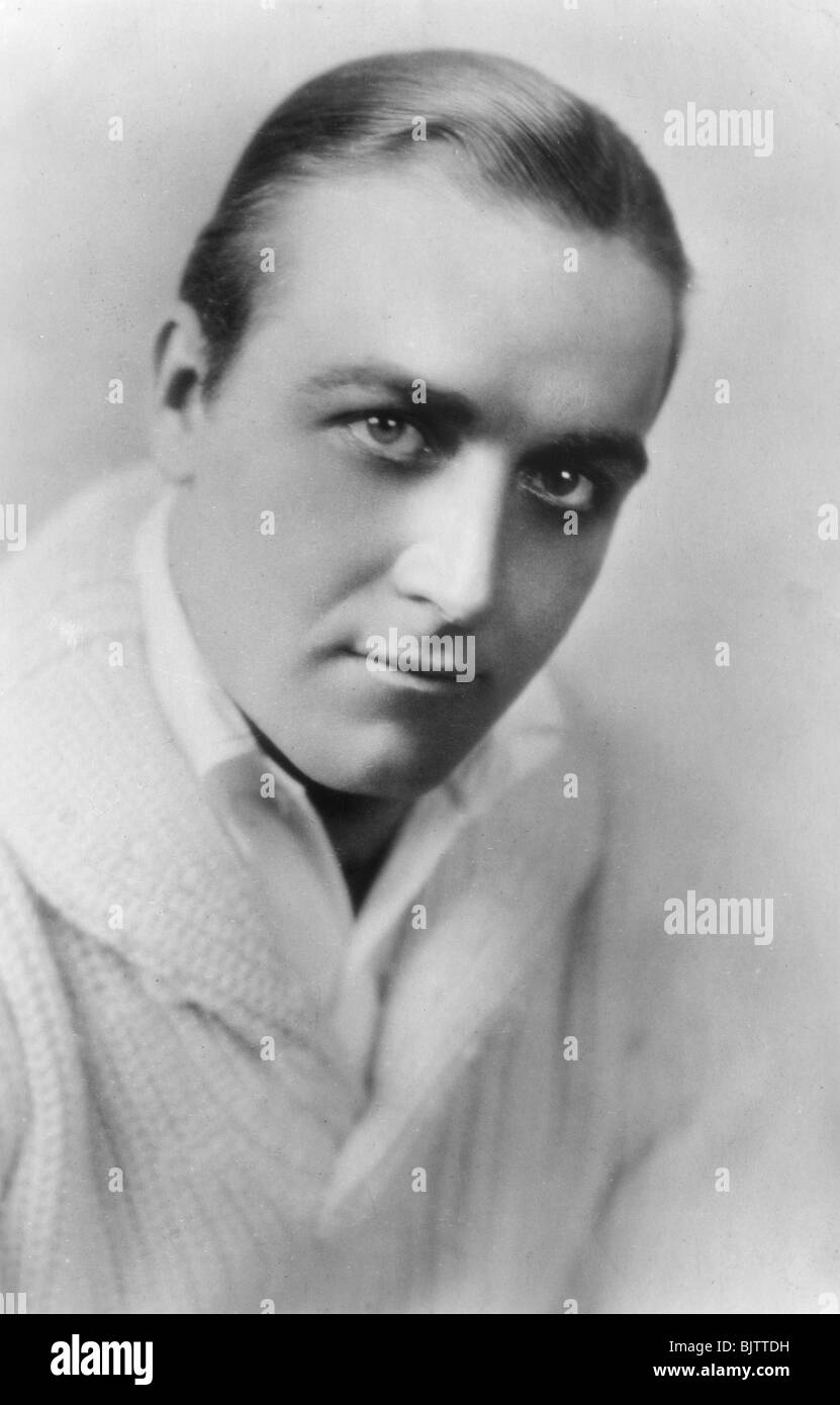 James Hall (1900-1940), American actor, 20th century. Artist: Unknown ...