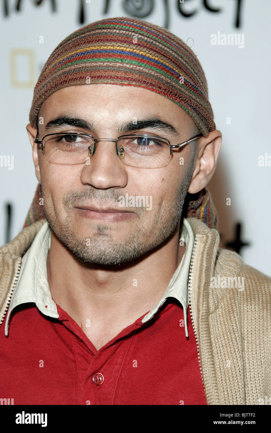 21 oz hi-res stock photography and images - Alamy