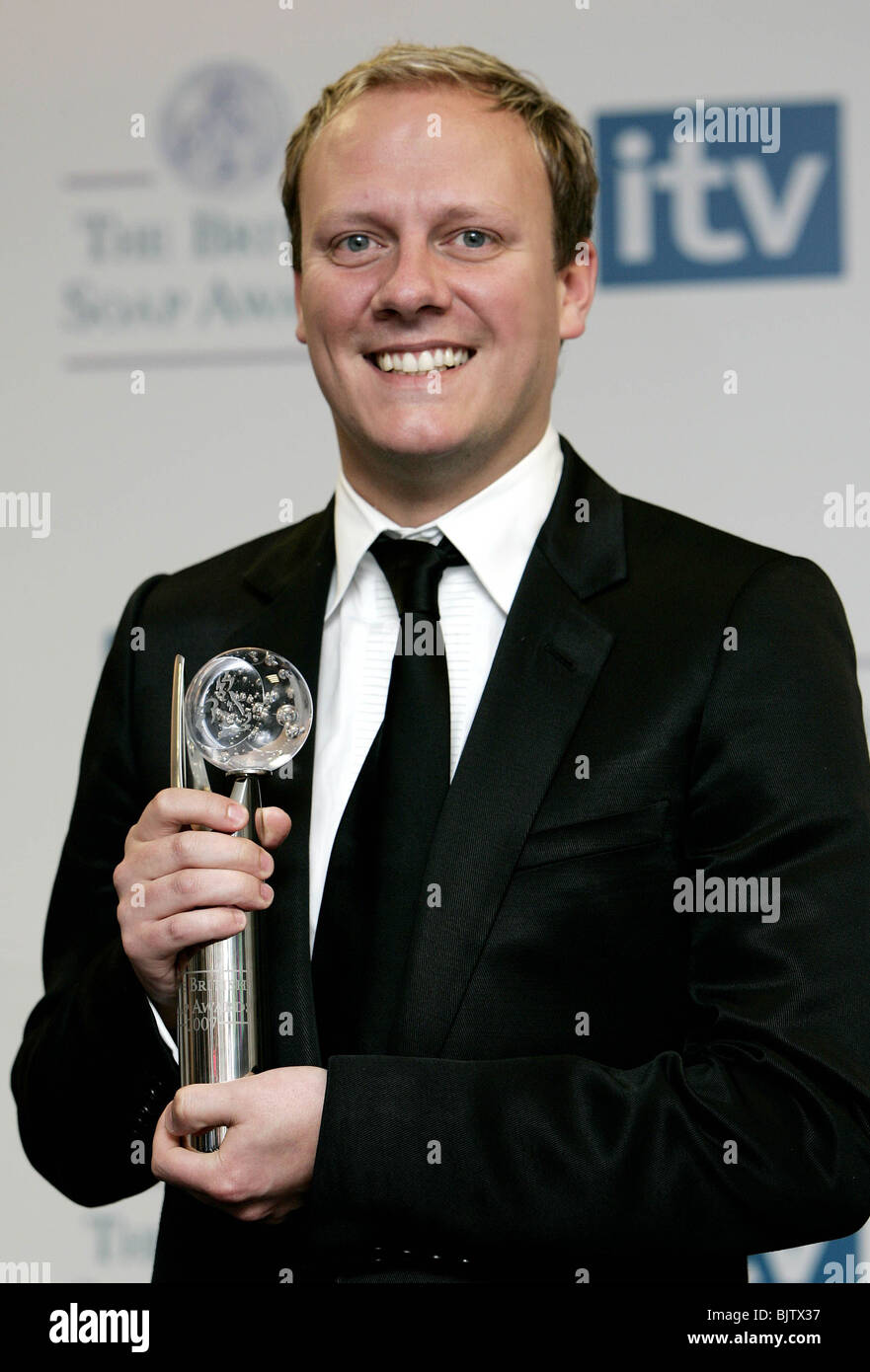 ANTHONY COTTON THE 2007 BRITISH SOAP AWARDS BBC TELEVISION CENTRE ...