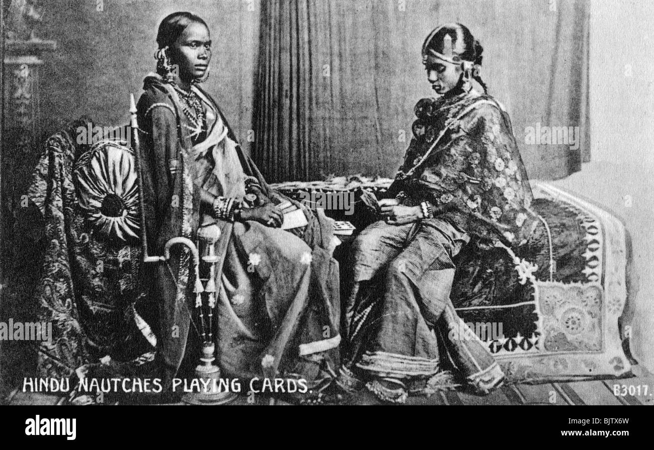 Nautch dance hi-res stock photography and images - Alamy