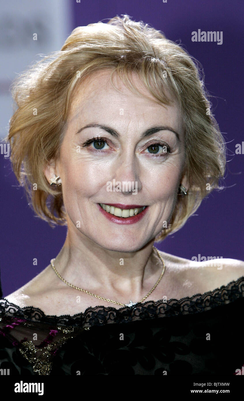 Paula wilcox hi-res stock photography and images - Alamy