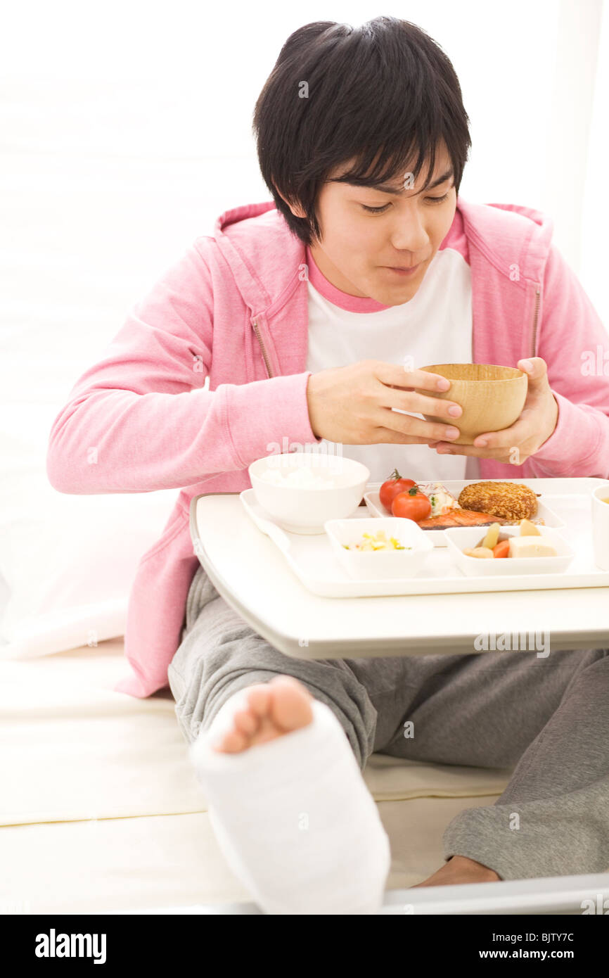 Full body cast hospital hi-res stock photography and images - Alamy