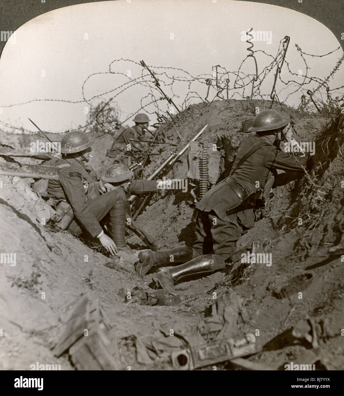 Observation officer and signallers keep a sharp lookout, St Quentin ...
