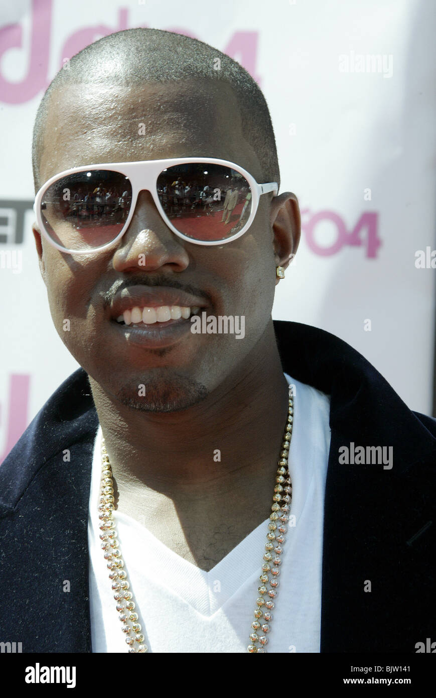 KANYE WEST BET AWARDS 04 KODAK THEATRE HOLLYWOOD LOS ANGELES USA 29 ...