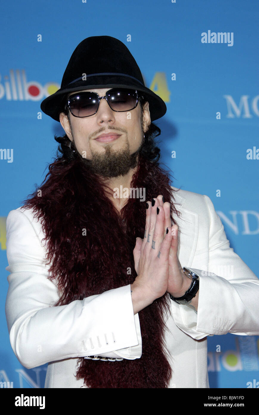 DAVE NAVARRO 2004 BILLBOARD MUSIC AWARDS MGM GRAND GARDEN ARENA MGM ...