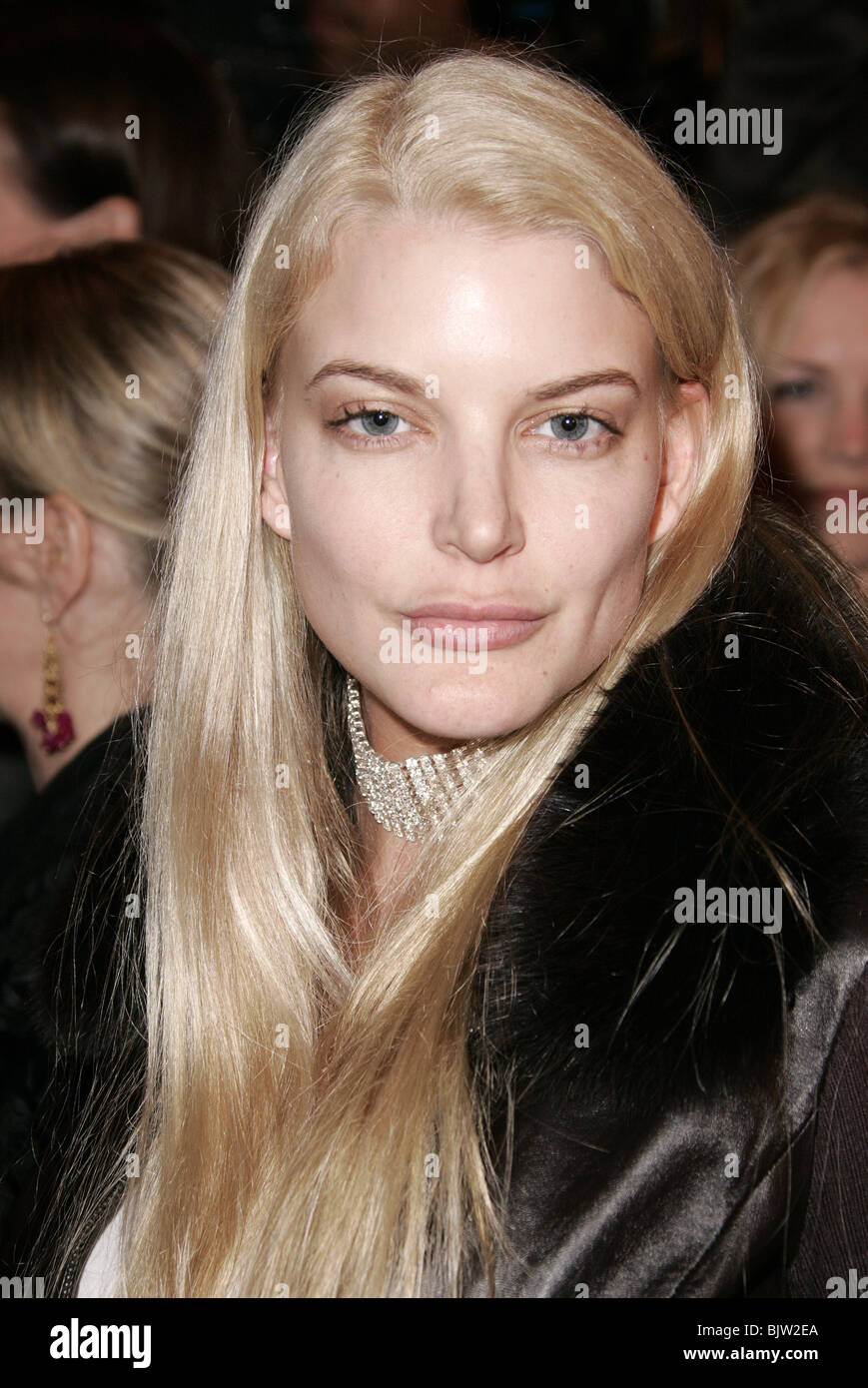 A_amanda High Resolution Stock Photography and Images - Alamy