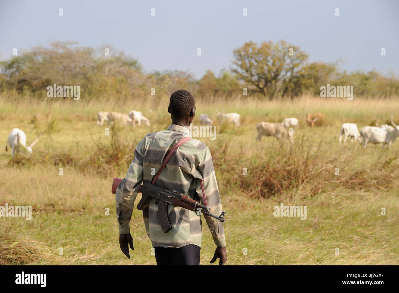 SOUTH-SUDAN, Cuibet near Rumbek , Dinka tribe, shepherd armed with ...