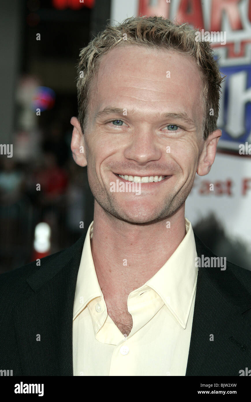 NEIL PATRICK HARRIS HAROLD & KUMAR GO TO WHITE CAS CHINESE THEATRE ...