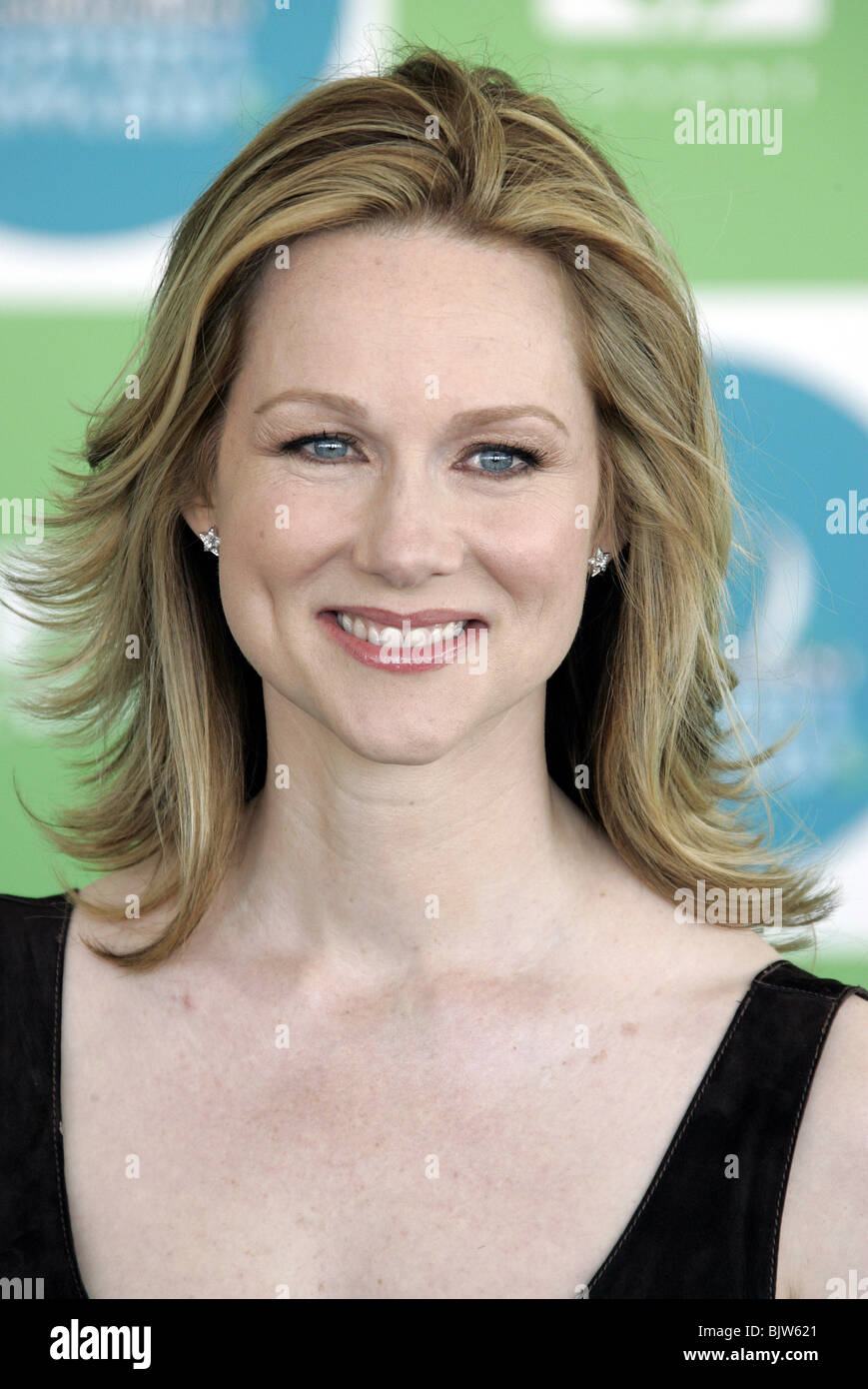 LAURA LINNEY 20TH IFP INDEPENDENT SPIRIT AW SANTA MONICA BEACH LOS ...