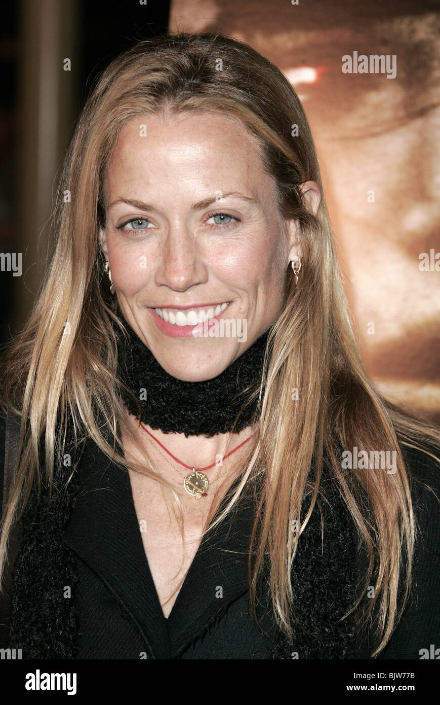SHERYL CROW THE JACKET FILM PREMIERE ARCLIGHT CINEMA HOLLYWOOD LOS ...