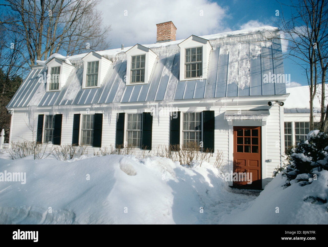 "House in Winter with Snow Stock Photo - Alamy