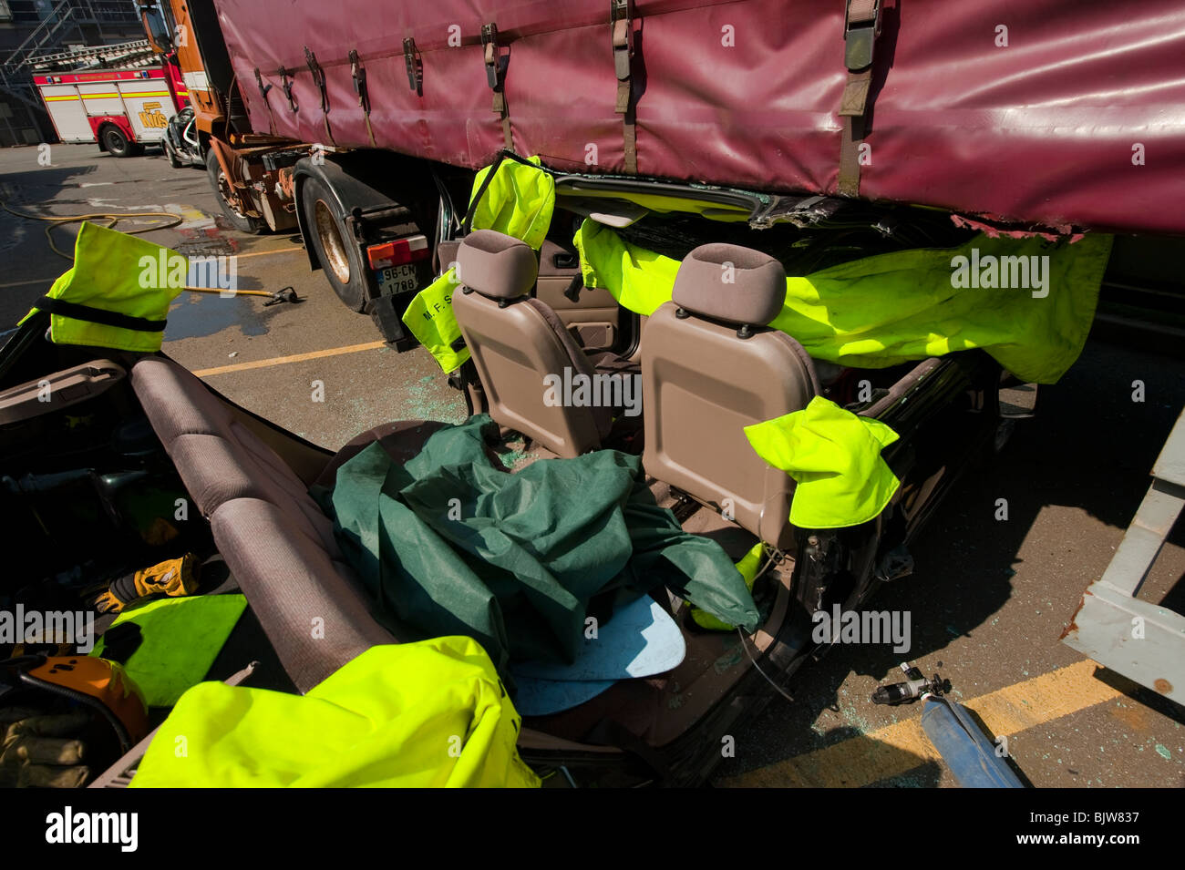 Car with roof cut off and exposed pillars protected Stock Photo - Alamy