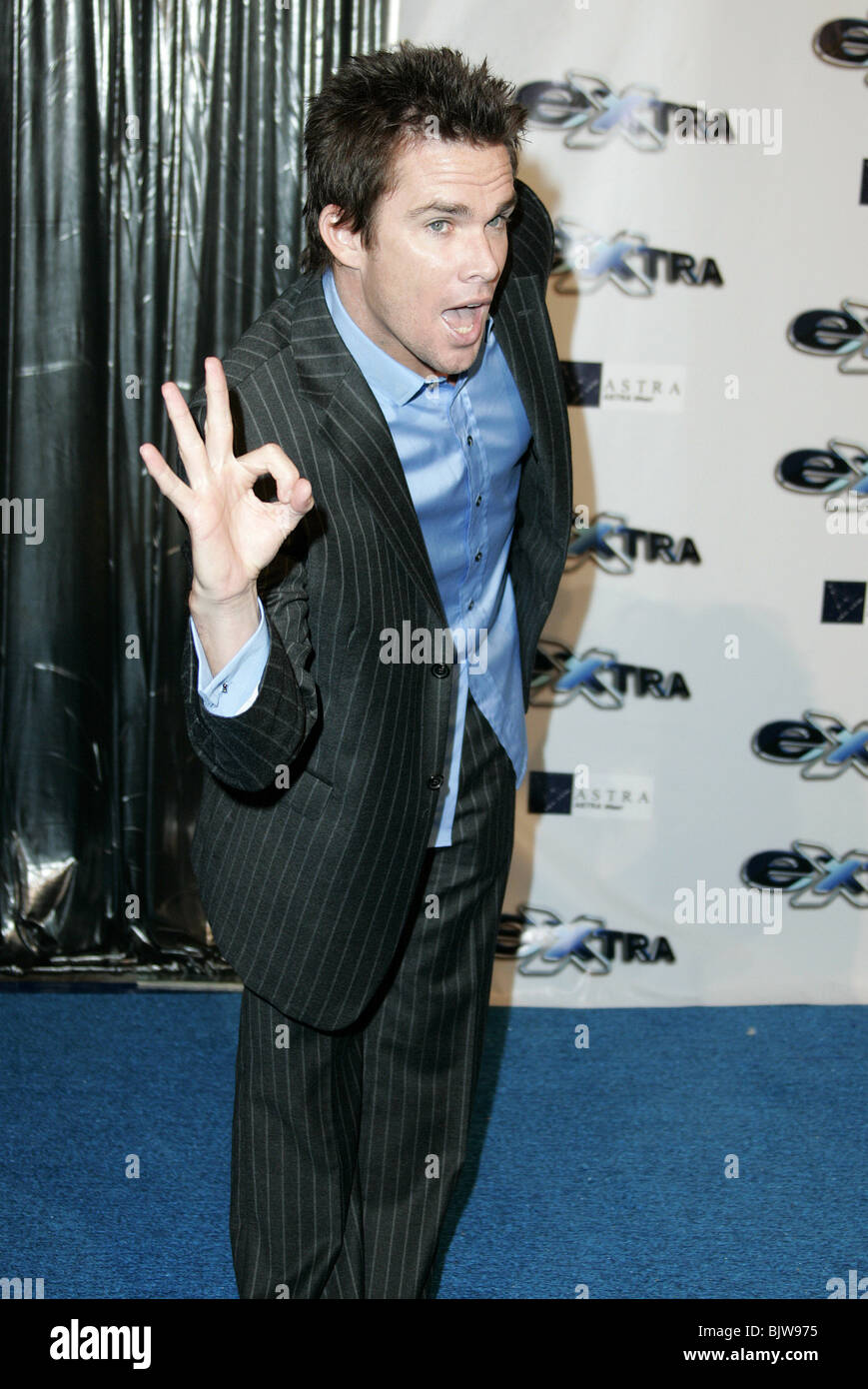 MARK MCGRATH EXTRA TV SHOW'S 11TH SEASON PA PACIFIC DESIGN CENTRE WEST ...