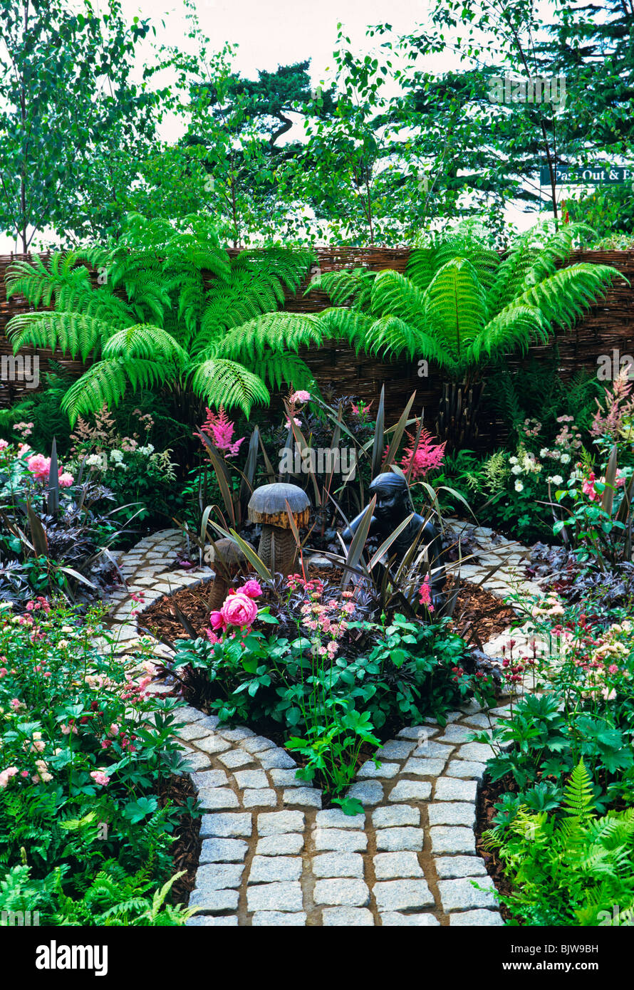 Flower borders hi-res stock photography and images - Alamy