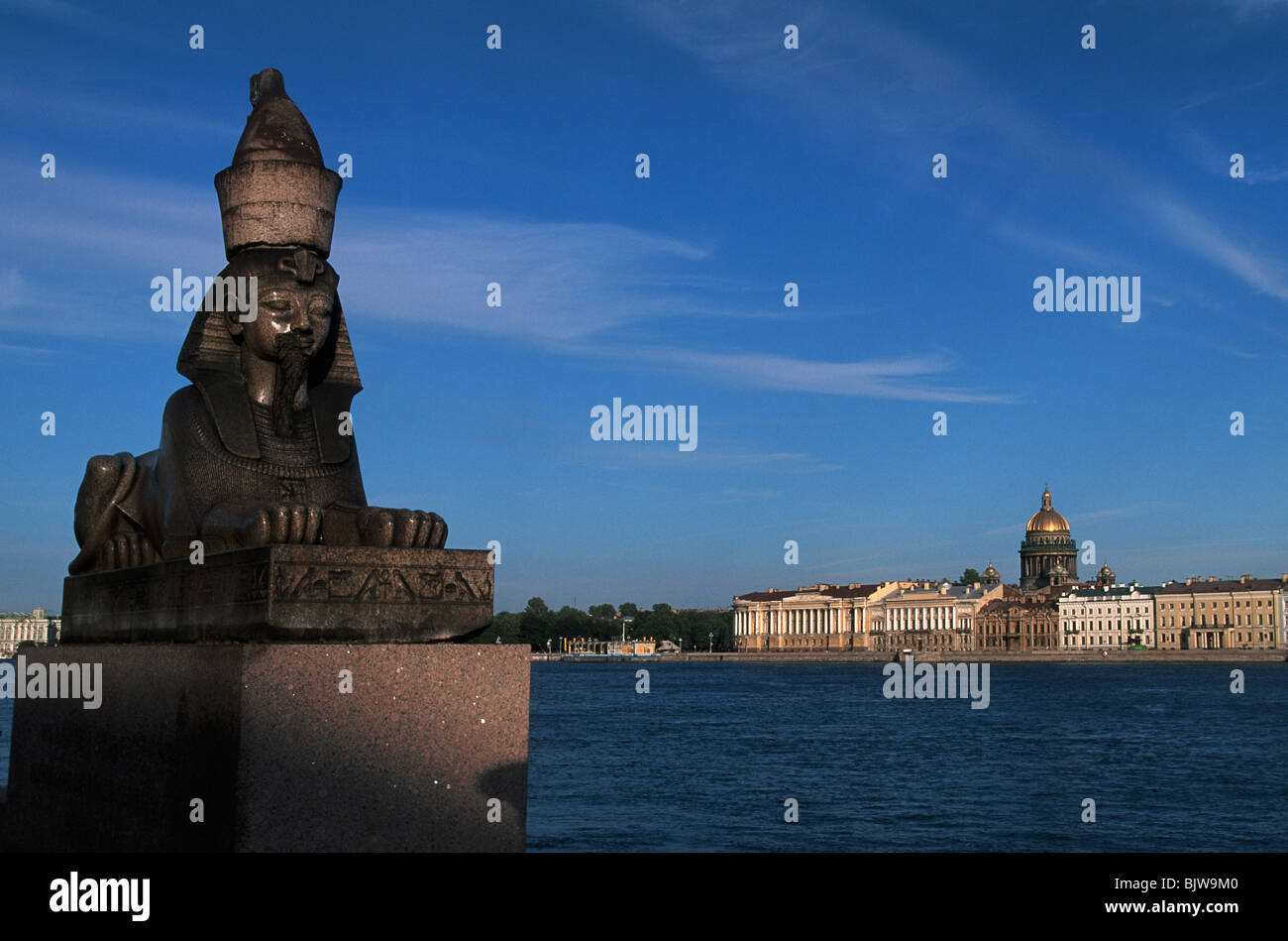 Russia,St Petersburg,sphinx debarcadere,Neva river Stock Photo - Alamy