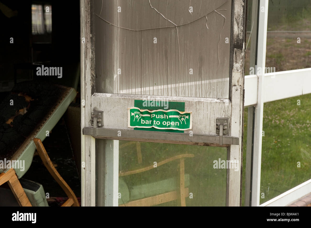 Open fire door hi-res stock photography and images - Alamy