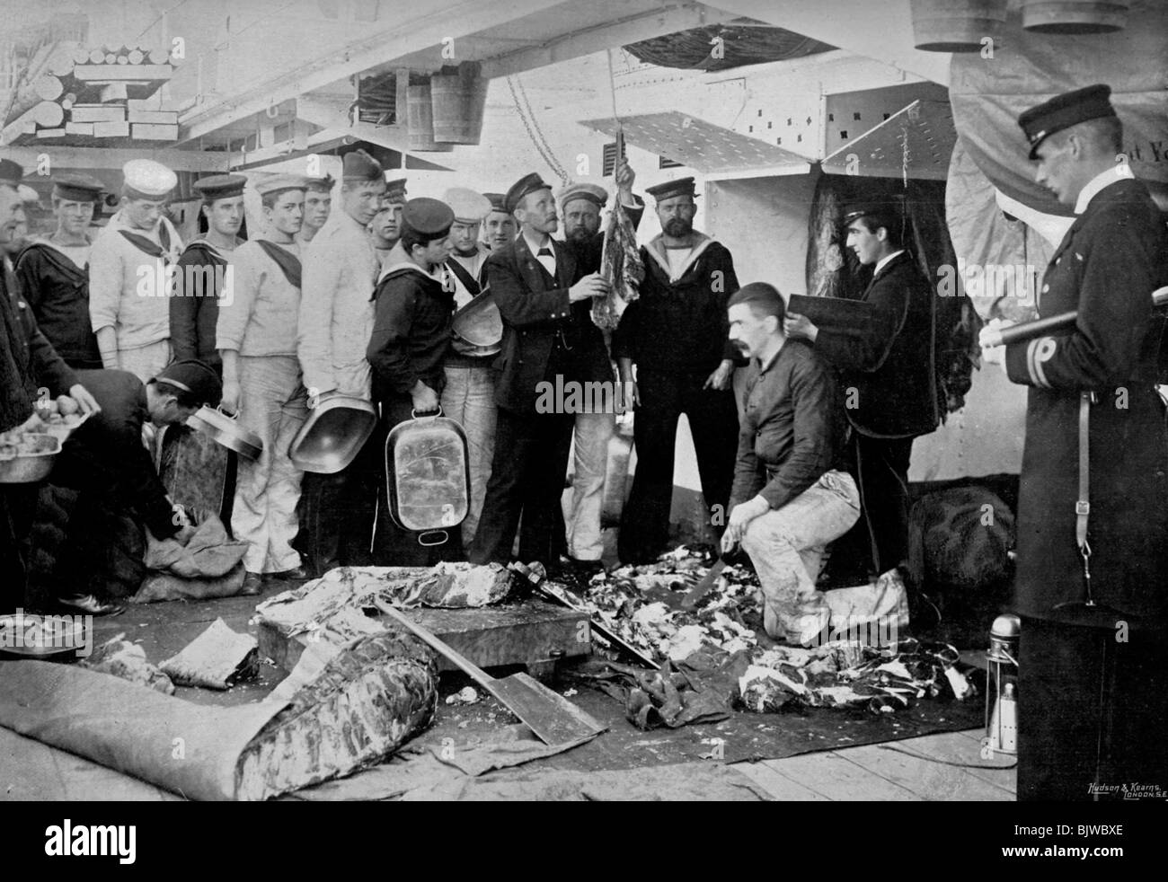 Ration queue britain hi-res stock photography and images - Alamy