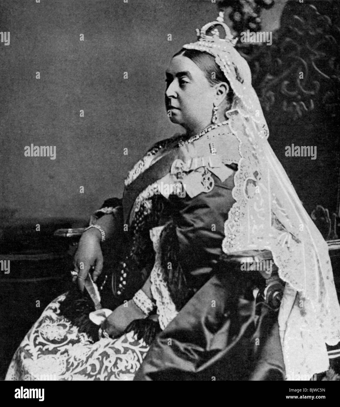 Queen victoria portrait jubilee Black and White Stock Photos & Images ...