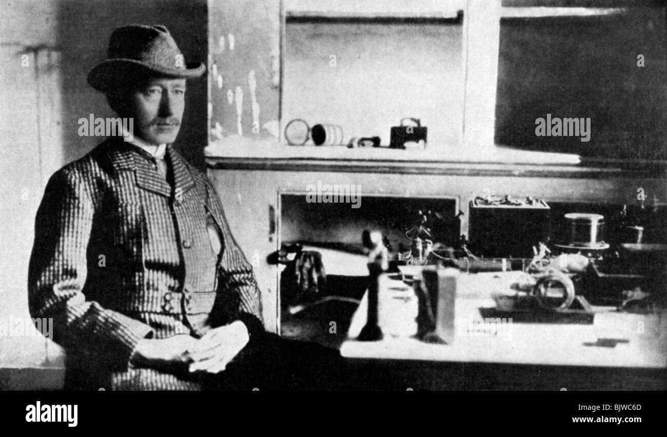 Guglielmo Marconi, Italian pioneer of wireless telegraphy, Signal Hall ...