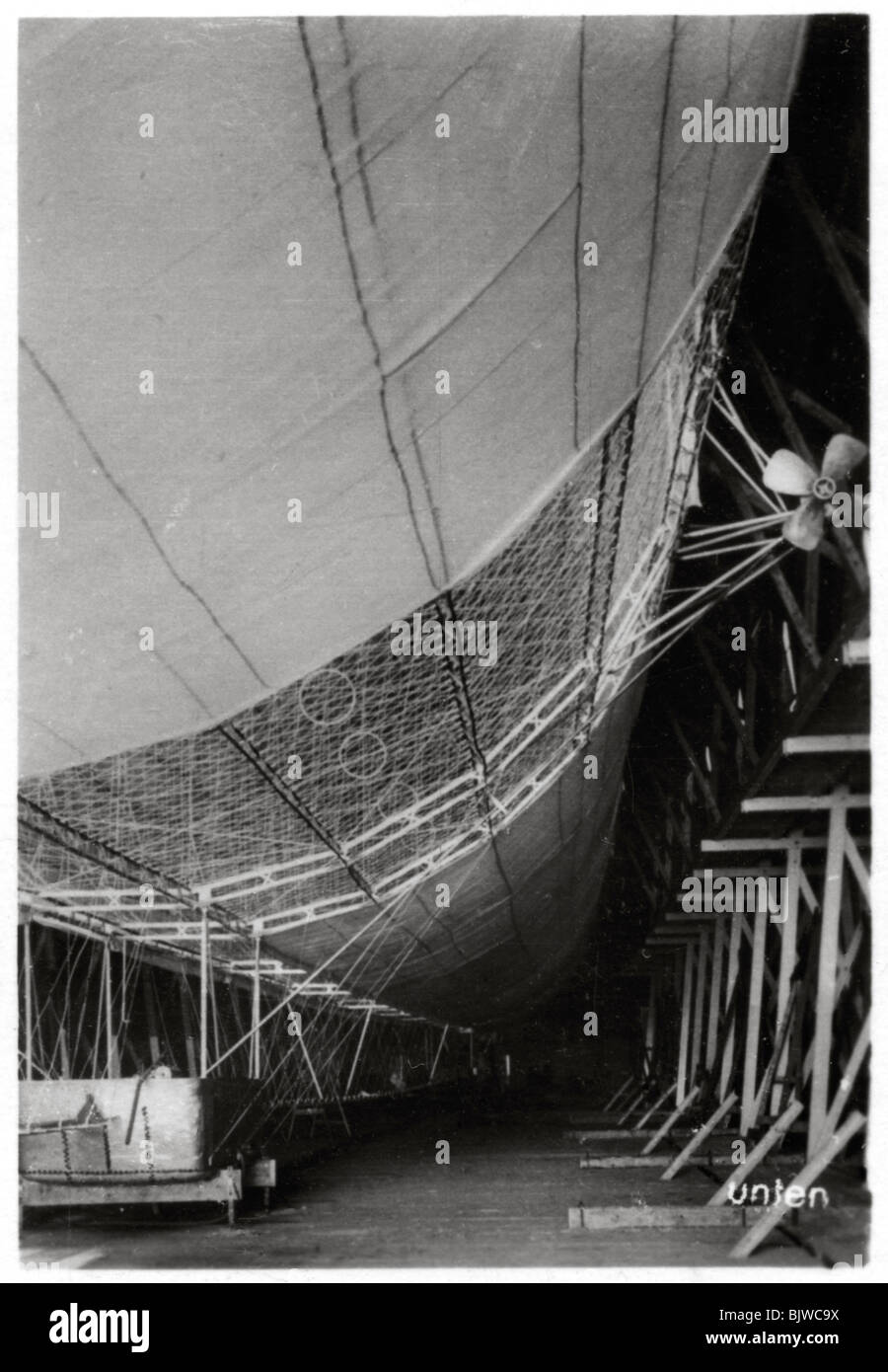 Airship LZ1 'Graf Zeppelin' under construction, 1899 (1933). Artist ...
