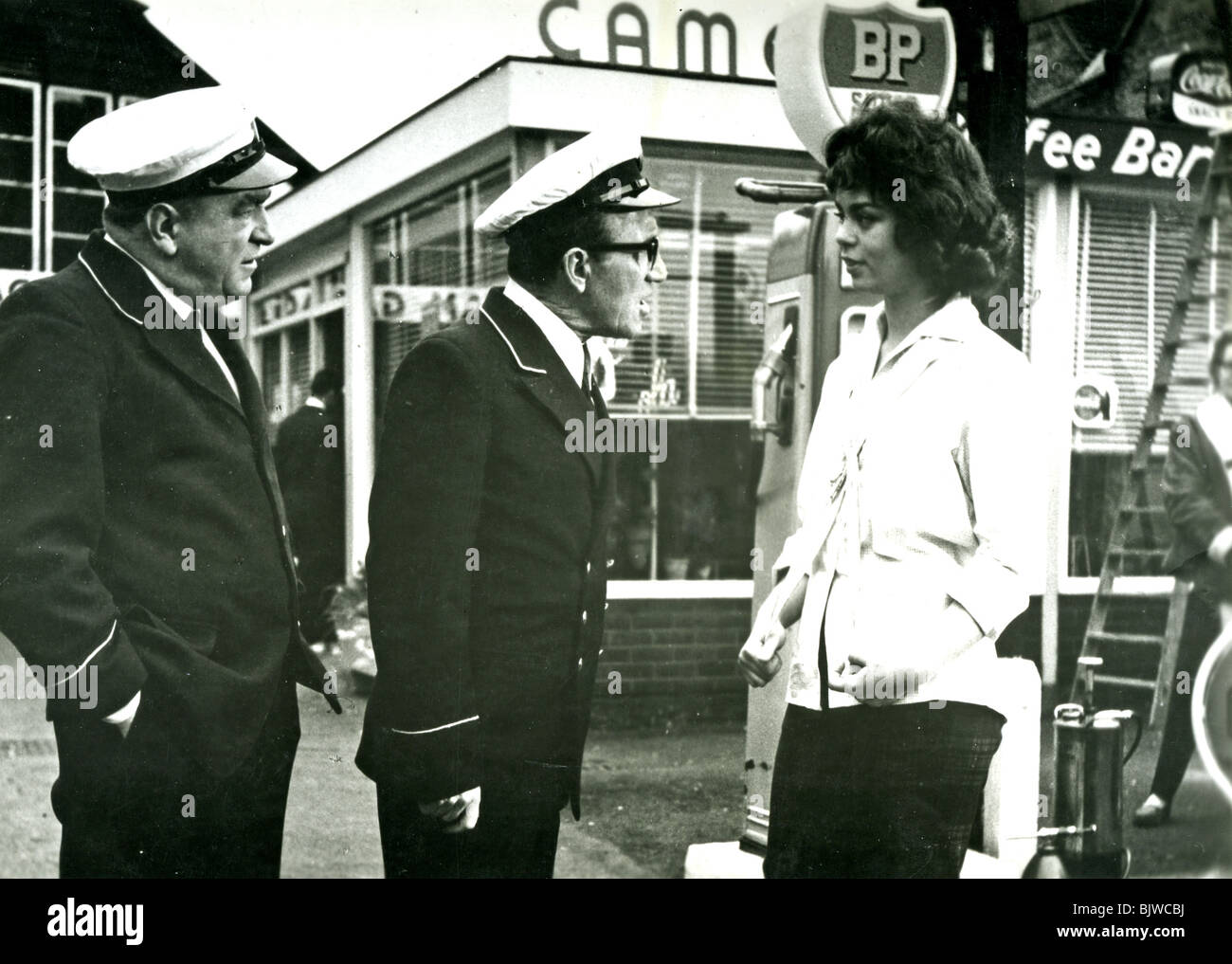 Arthur askey hi-res stock photography and images - Alamy