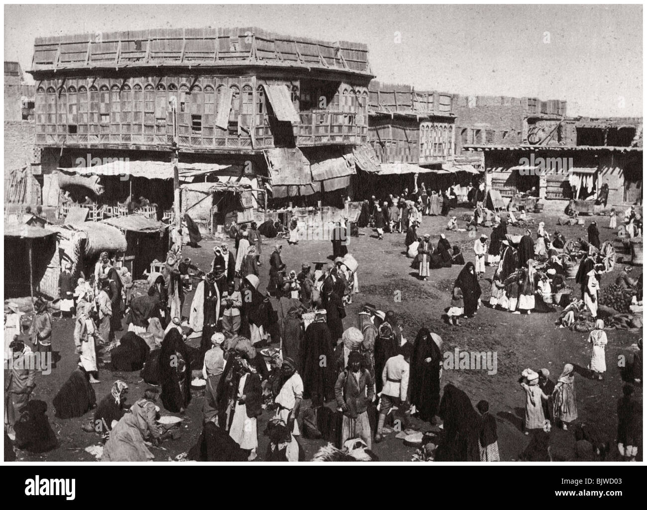 Basra iraq market hi-res stock photography and images - Alamy