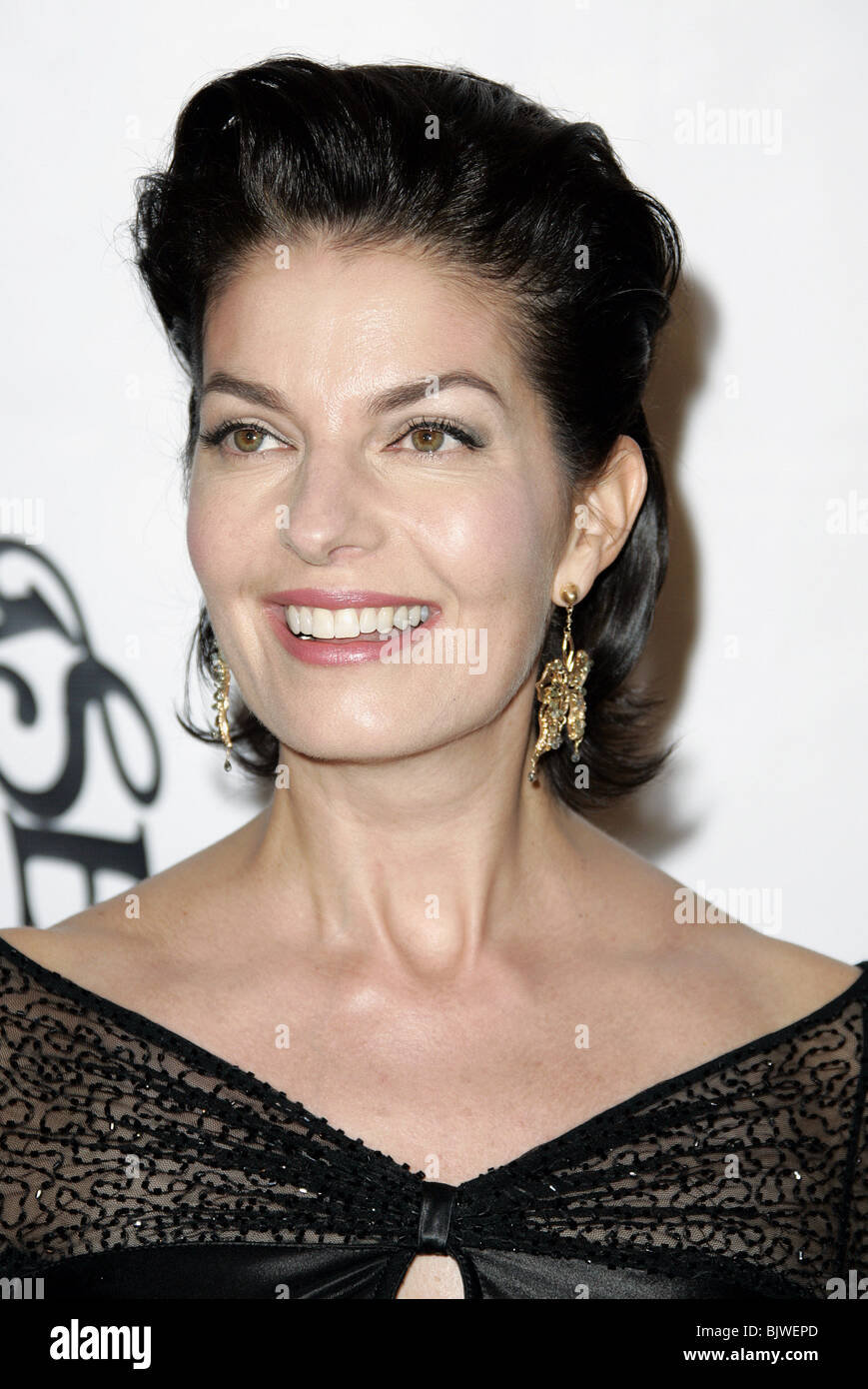 SELA WARD 16TH ANNUAL CAROUSEL OF HOPE G BEVERLY HILTON BEVERLY HILLS ...