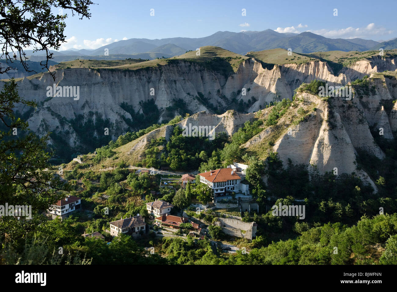 Stunning Melnik Earth Pyramids, old Bulgarian house, town of Melnik ...