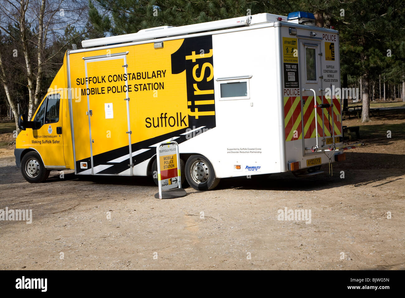 Suffolk Constabulary Mobile Police Station vehicle Stock Photo - Alamy Suffolk Constabulary Mobile Police Station vehicle Stock Photo - Alamy