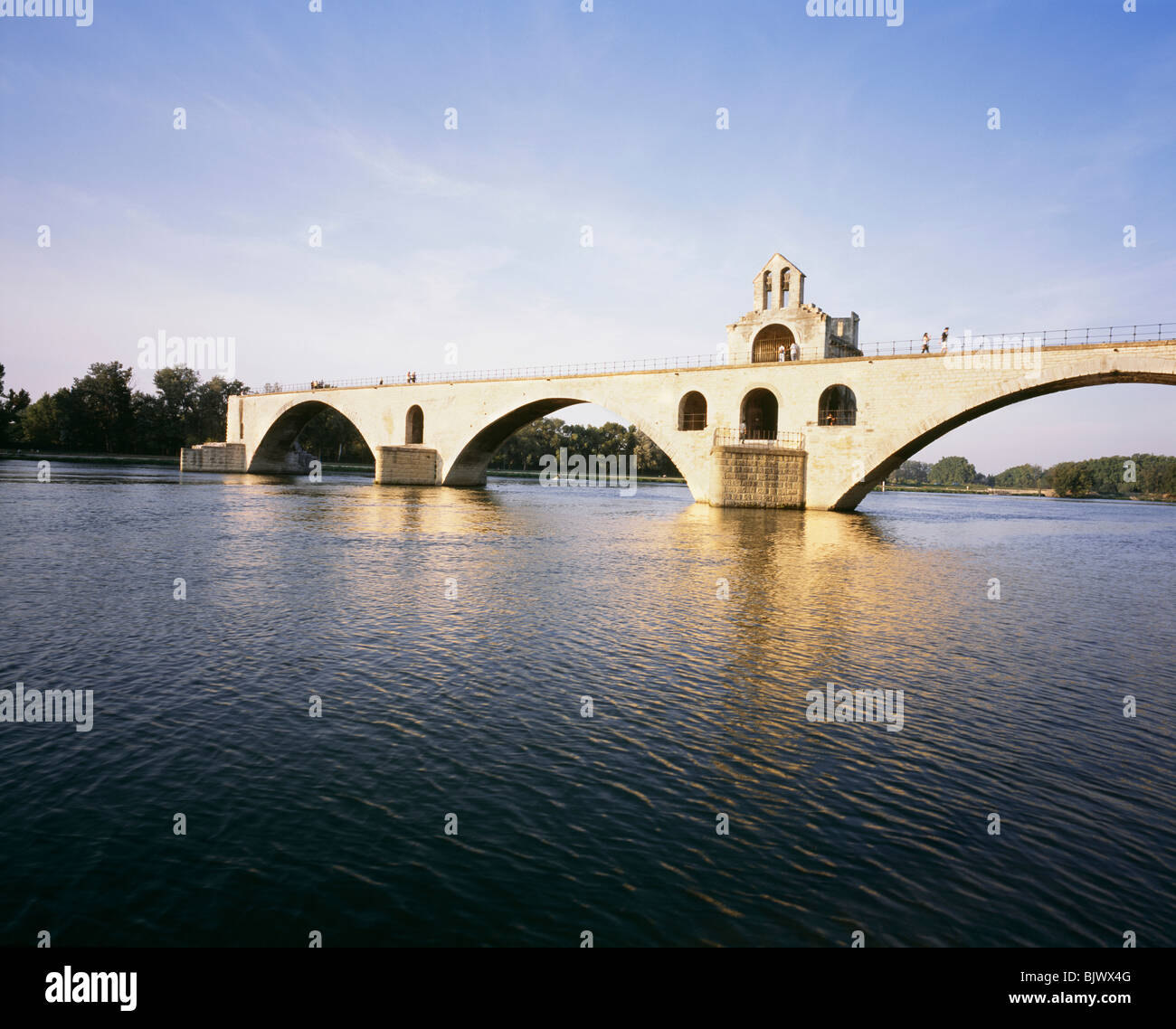 Bridge in avignon hi-res stock photography and images - Alamy