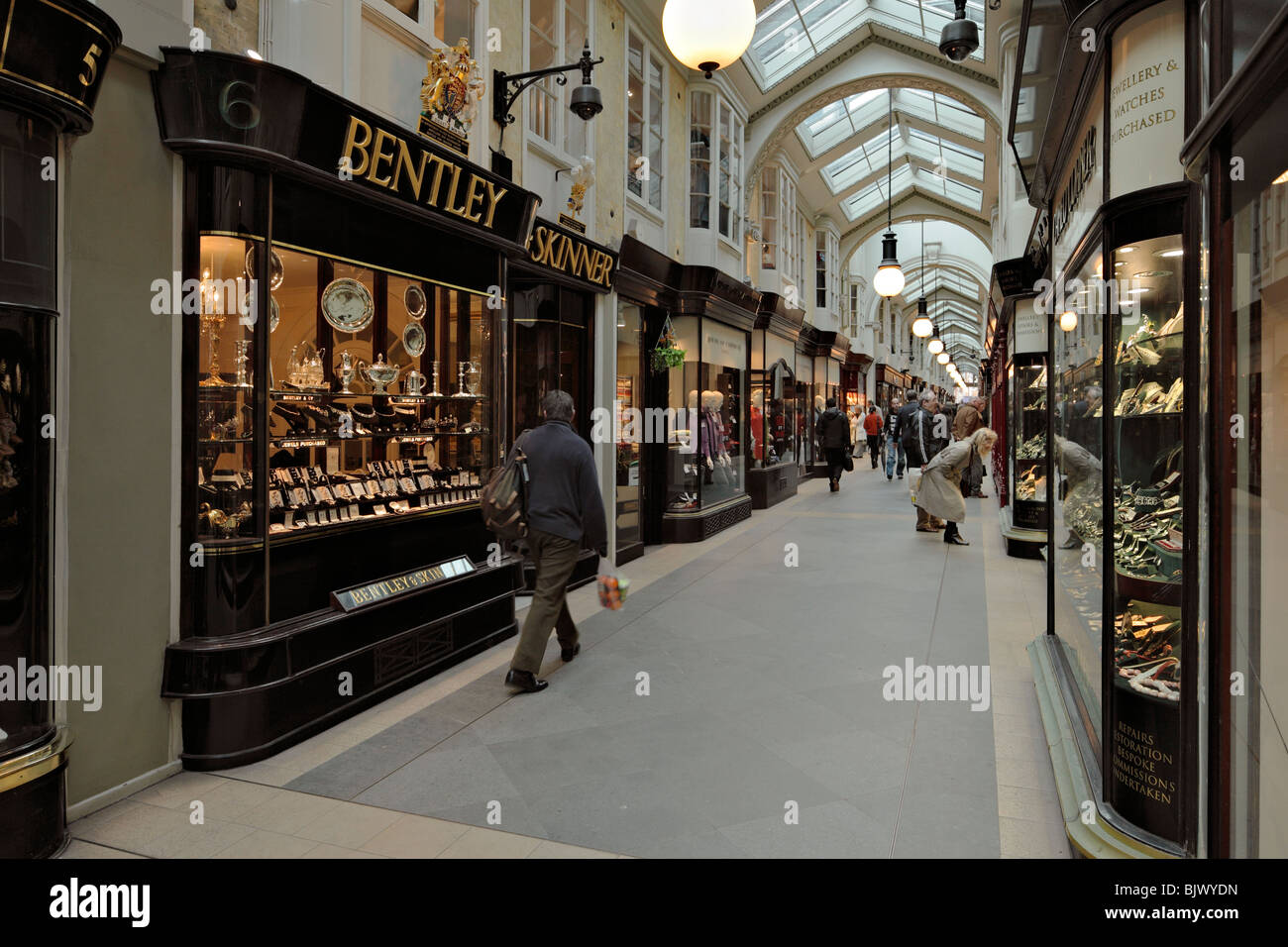Old burlington arcade hi-res stock photography and images - Alamy