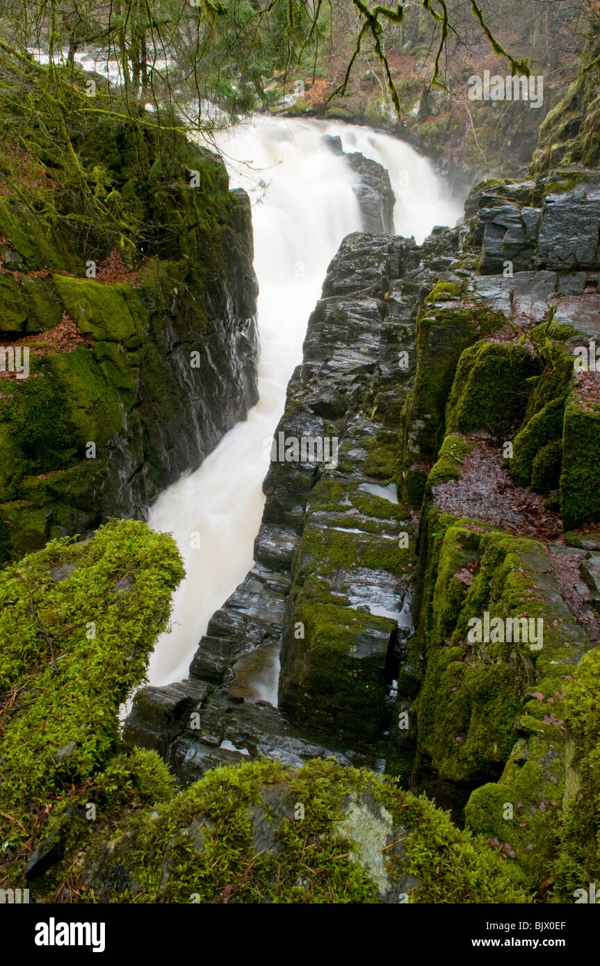 Waterfall at The Hermitage on the river Braan near Dunkeld Stock Photo ...
